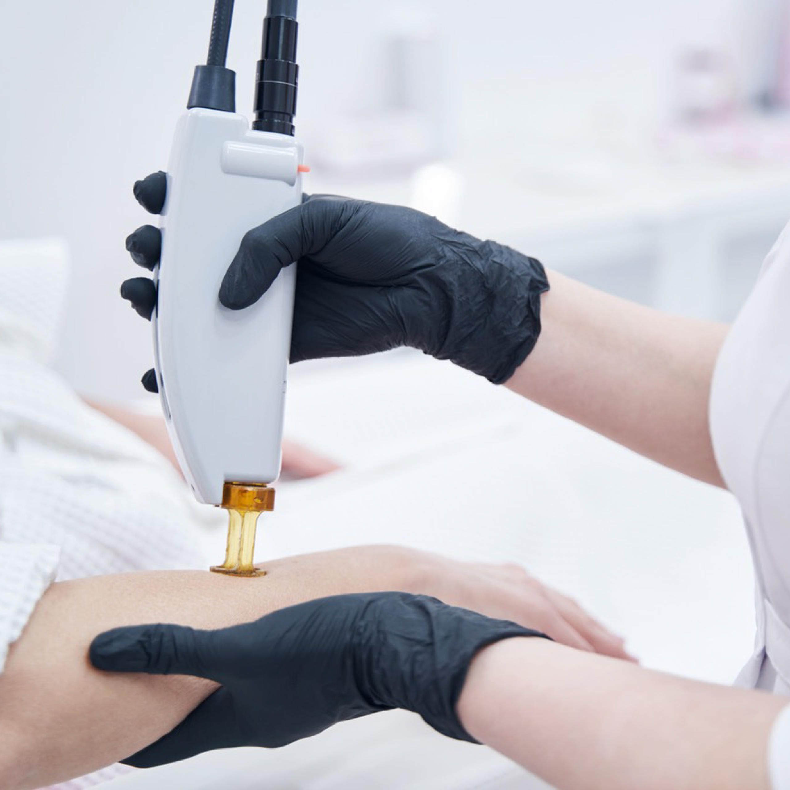 Medical Device Lawyers Los Angeles | FDA Regulatory & Litigation | M&R